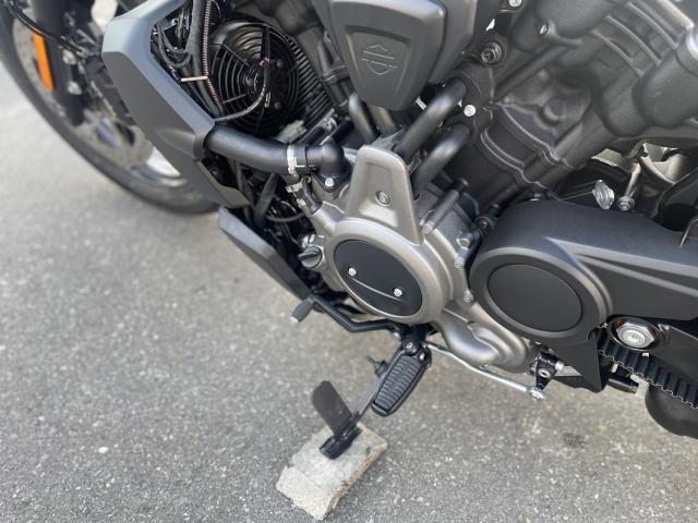 Harley-Davidson | RH975