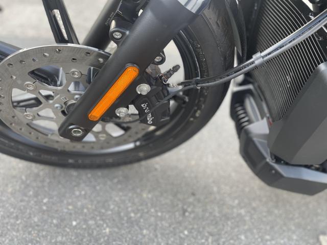 Harley-Davidson | RH975